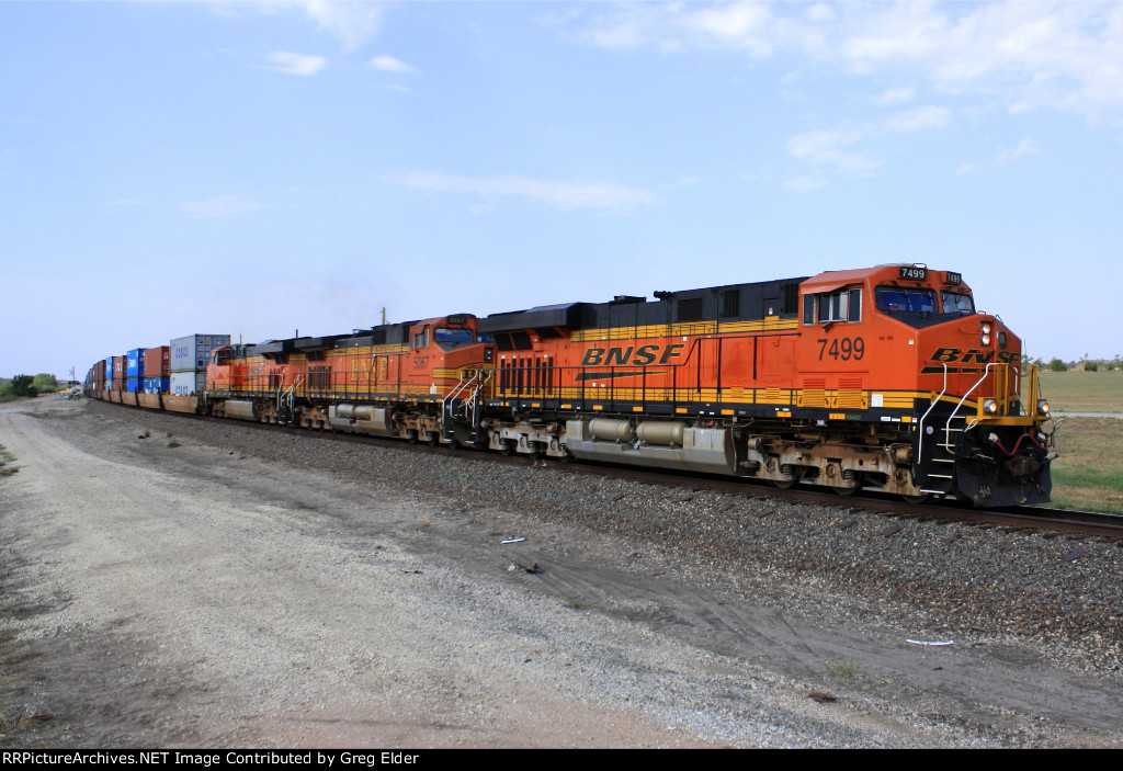 BNSF 7499